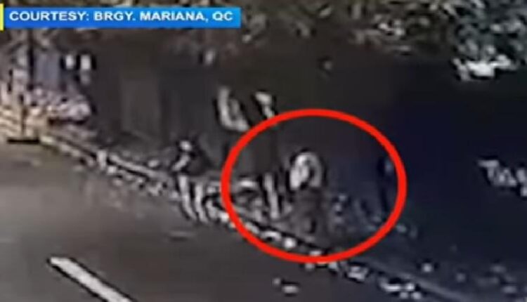 Huli-cam: Delivery rider nanghipo ng babaeng naglalakad | Police Files ...