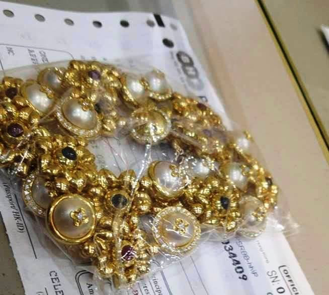 3 OFWs nagnakaw ng alahas at gold bars sa HK lalaya na | Police Files ...