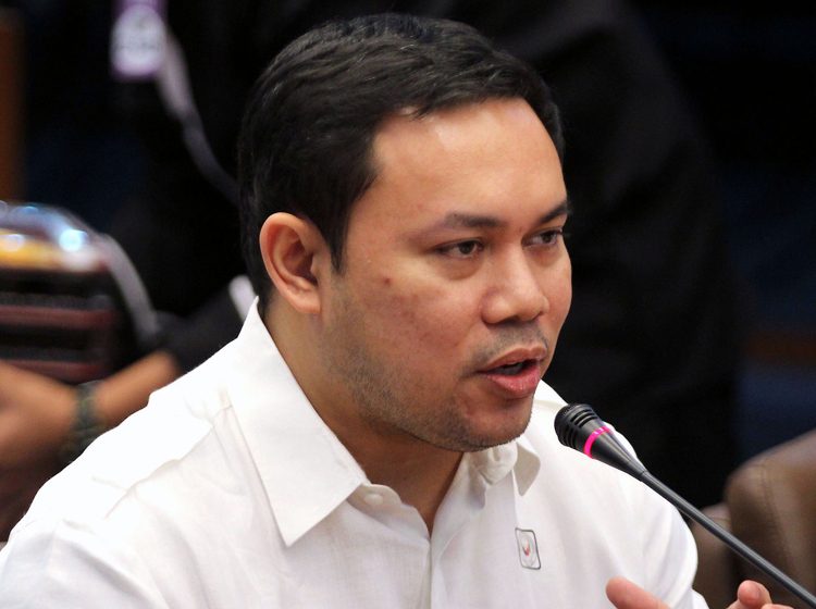 Pagtaas ng presyo at kakulangan sa suplay ng ilang bilihin pinasisilip ...