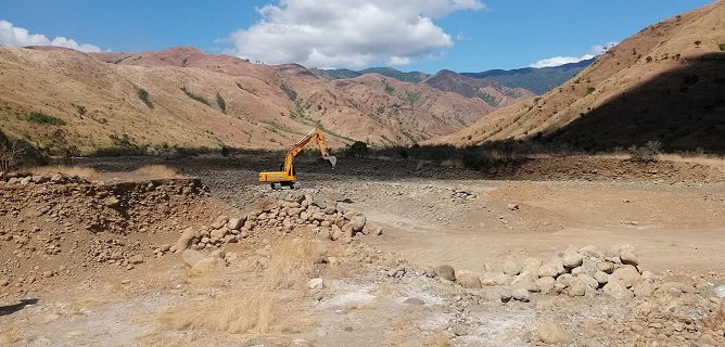 Quarrying sa Botolan, Zambales, pinatitigil ng grupo ng cause oriented ...