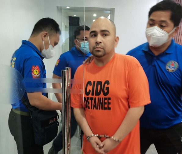 Mga kasabwat ng scammer na gumagamit ng pangalan ng mga pulitiko ... Mga kasabwat ng scammer na gumagamit ng pangalan ng mga pulitiko ...
