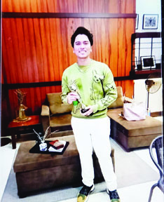 Jex sinagot ni Vice Ganda ang pamasahe nang sumali sa singing contest ...