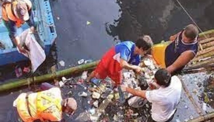 Paglilinis ng LGU ng QC sa mga ilog umarangkada na | Police Files! Tonite