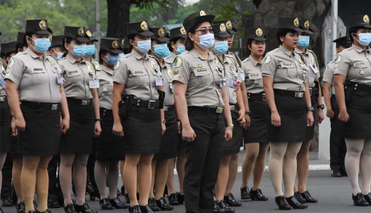 700 PRISON GUARDS‘‘IPATATAPON’ SA IWAHIG AT SABLAYAN PRISON AND PENAL ...