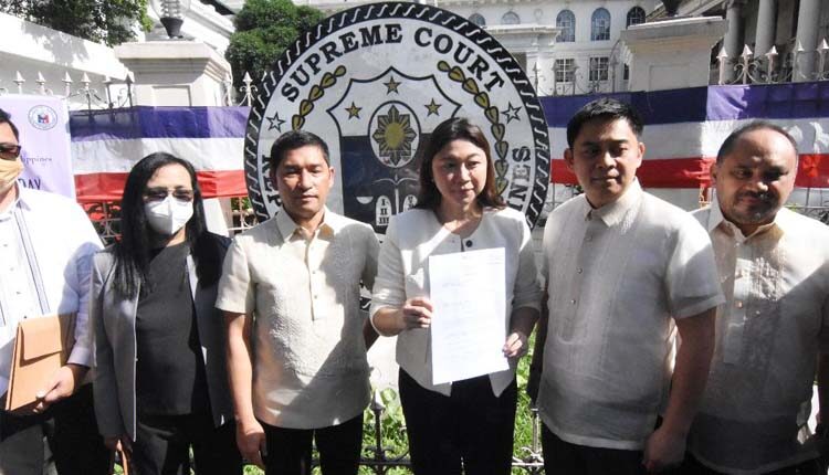 Taguig Mayor Lani Cayetano inihirit sa SC na imbestigahain si Makati ...