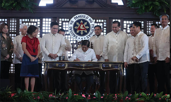 PBBM PINIRMAHAN NA ANG ‘MAHARLIKA INVESTMENT FUND’ | Police Files! Tonite