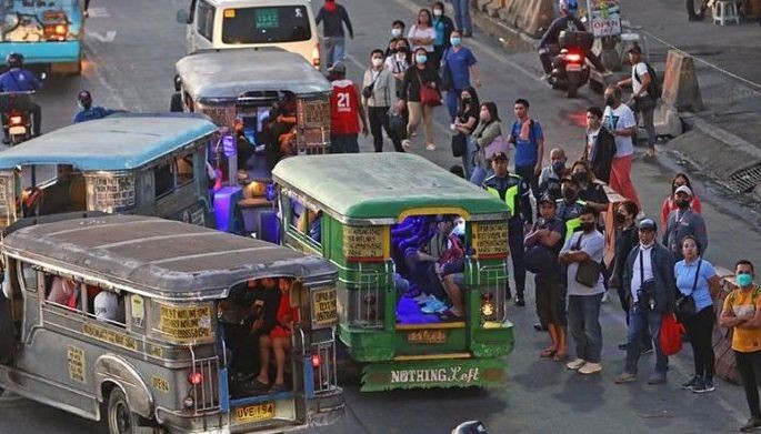LTFRB nagbanta sa mga jeepney drivers na lalahok sa tigil-pasada ... LTFRB nagbanta sa mga jeepney drivers na lalahok sa tigil-pasada ...
