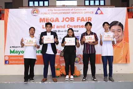 Higit 500 Caloocan residents na-hired on the Spot sa Mega Job Fair ng Caloocan LGU | Police ...