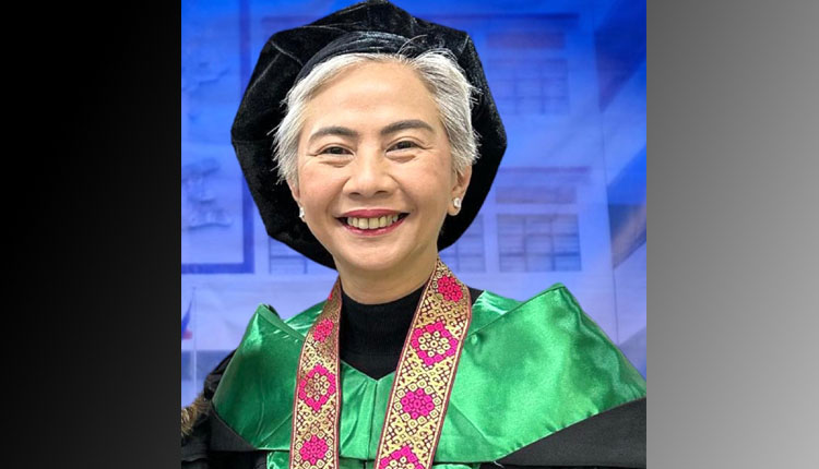 MAYOR HONEY, NANAWAGAN SA MGA GRADUATES NA PAGHANDAAN ANG KINABUKASAN ... MAYOR HONEY, NANAWAGAN SA MGA GRADUATES NA PAGHANDAAN ANG KINABUKASAN ...