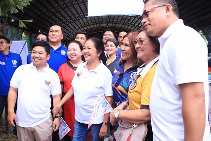Mayor Along nagpasalamat sa Unang Ginang: 5,000 Residente ng Caloocan ...