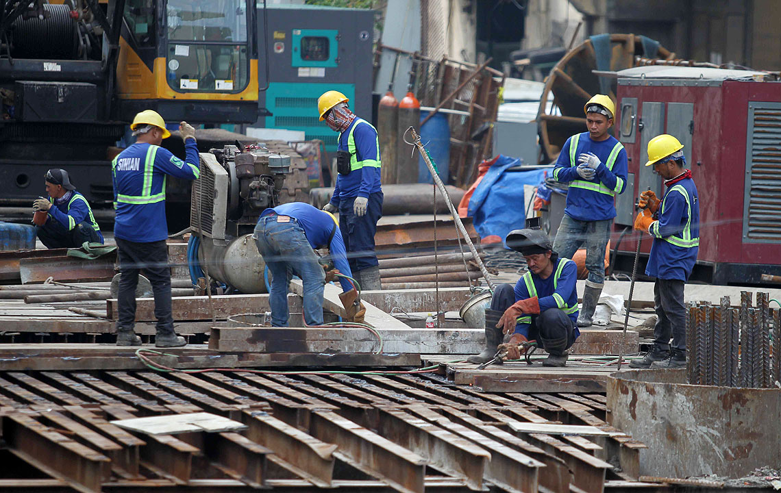 LIBU-LIBONG PINOY WORKERS KAKAILANGANIN NG SAUDI | Police Files! Tonite LIBU-LIBONG PINOY WORKERS KAKAILANGANIN NG SAUDI | Police Files! Tonite