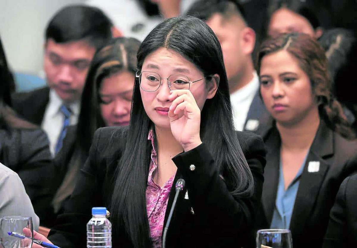 'Alice Guo nasa Pilipinas pa rin' | Police Files! Tonite 'Alice Guo nasa Pilipinas pa rin' | Police Files! Tonite