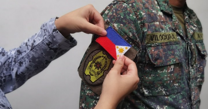 Paggamit ng PH flag patch sa mga uniporme ng AFP iniutos ni Brawner ...