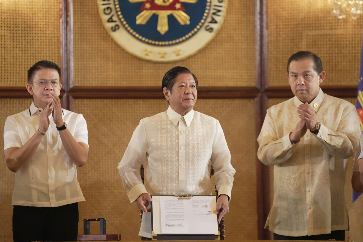 PH Maritime Zones at PH Archipelagic Sea Lanes Act pirmado na ni PBBM | Police Files! Tonite