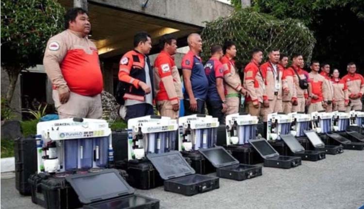 15-MEMBER HUMANITARIAN CONTINGENT NG MMDA, NAGDALA NG 40 UNITS SOLAR ...