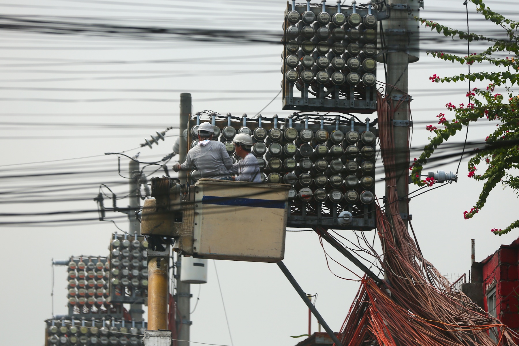 Singil sa kuryente ng Meralco tataas ngayong Disyembre | Police Files ...