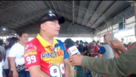 900 mahigit na residente, nabigyan ng ayuda ng "Pinoy Ako Partylist" sa ...