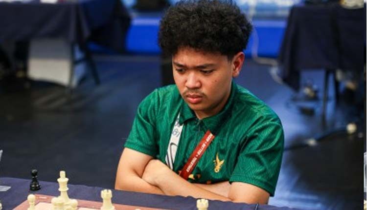 FEU nakamtan ang playoff berths sa UAAP chess | Police Files! Tonite