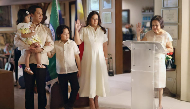 Senator-elect Camille Villar takes her official oath of office at their ...