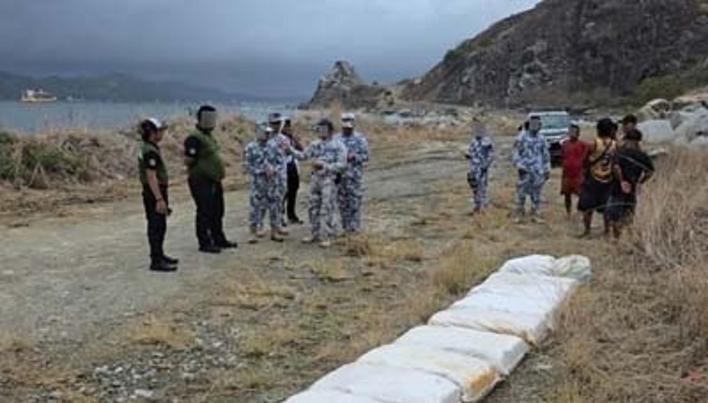 P1.5b shabu nalambat ng mangingisda sa Zambales | Police Files! Tonite