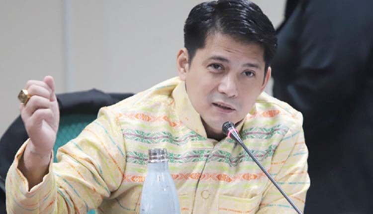 Sen. Robin naiintindihan ang pag-ayaw ng mga direktor sa MTRCB Act ...