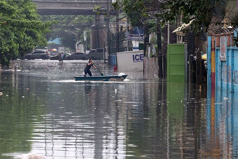 Higit 1.4-M katao apektado ng hagupit ni 'Crising', habagat at LPA | Police Files! Tonite
