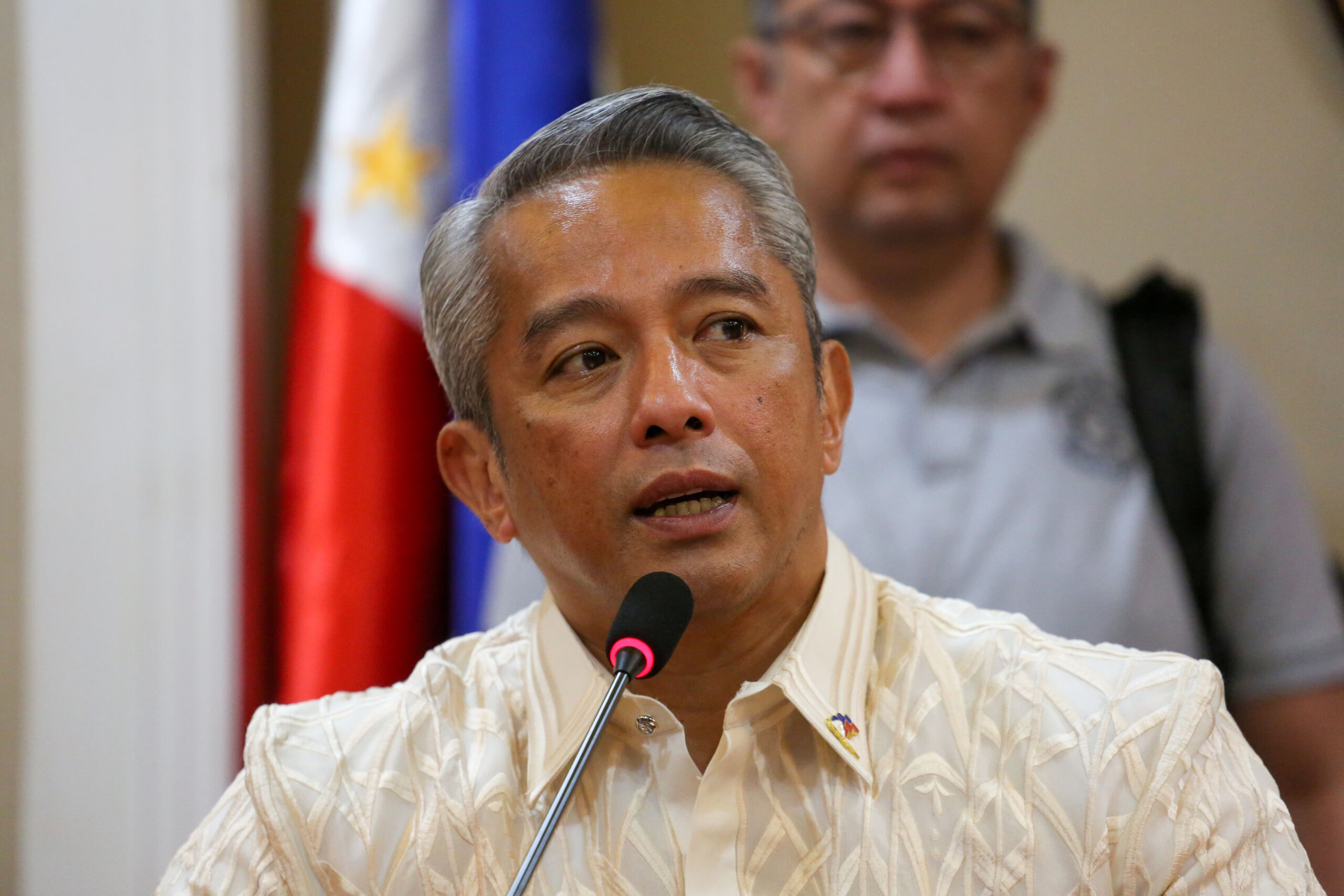 Hirit na class suspension power ni DILG Sec. Remulla, pag-aaralan ng ...