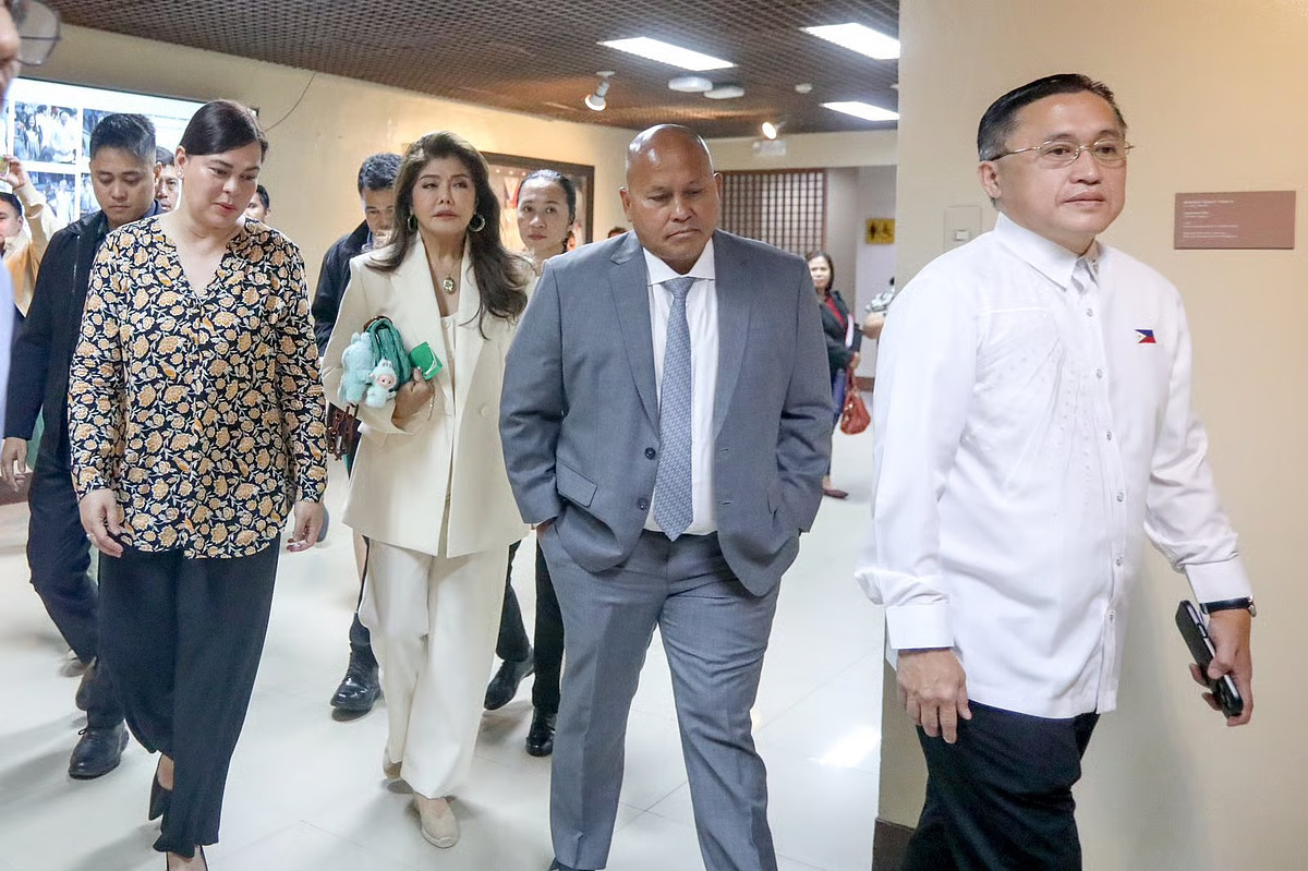 VP Sara dumalaw sa tinaguriang 'Duterte bloc’ sa Senado | Police Files ...
