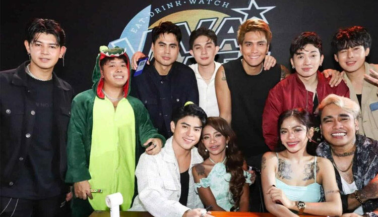 2 NIGHT CONCERT NG MHALYN SA VIVA CAFE DI MAHULUGANG KARAYOM | Police ...