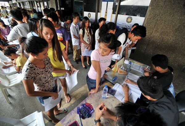 Higit 1.1-M na mga nagparehistro para sa Brgy. at SK Elections | Police ...