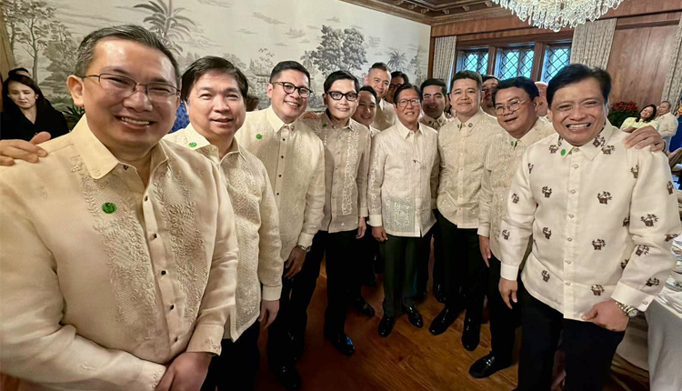 Rep. Yamsuan nasaksihan paglagda ng Pangulo sa General Appropriations ...