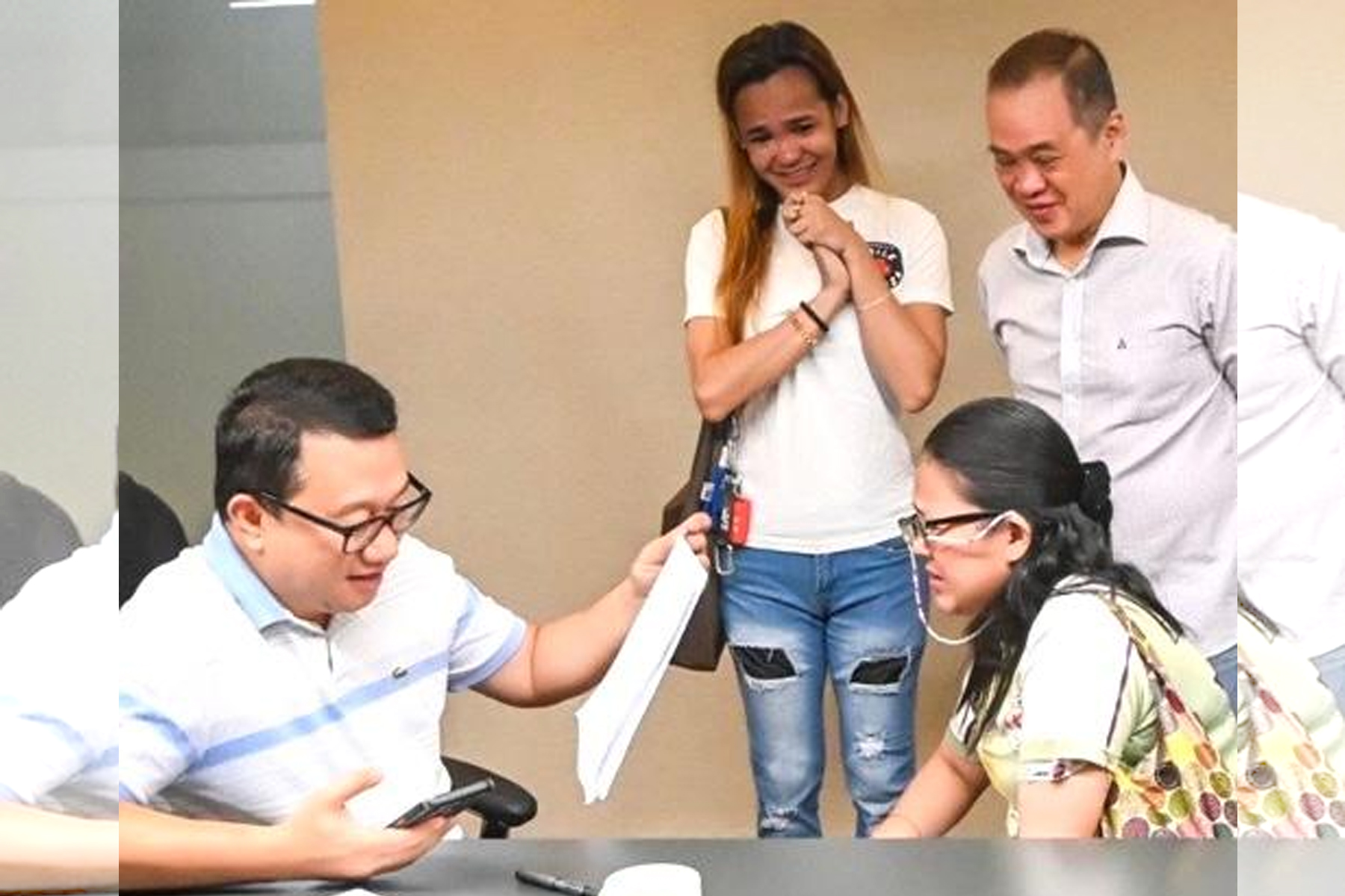MANILA THIRD DISTRICT RESIDENTS, INIIMBITAHAN NI CONG. JOEL CHUA SA ...